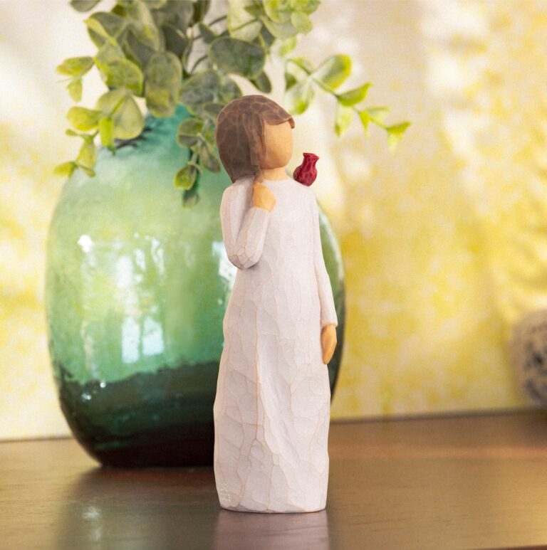 Figura Mensageiro (cardinal) – Willow Tree – Conto de Fadas